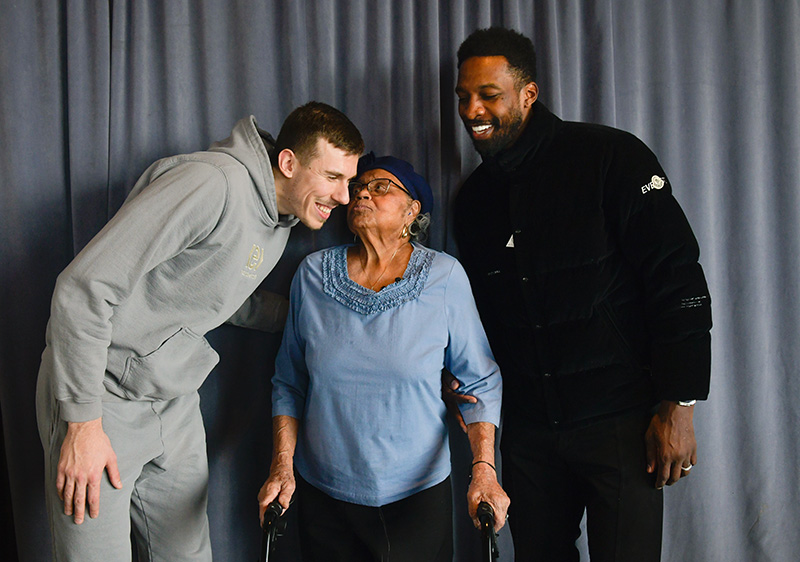 Denver Nuggets players honor loyal fan Hattie Smith as part of Black ...