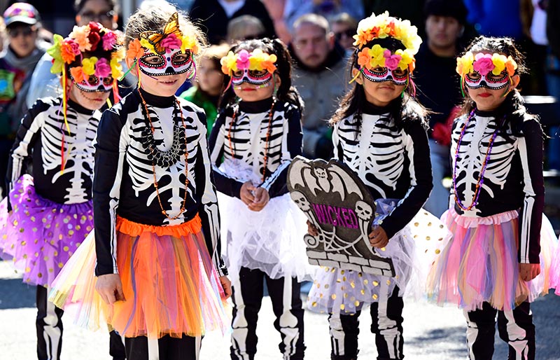 How to celebrate Day of the Dead. Hint: It's all about the joy of ...