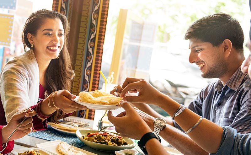 How to cultivate a positive relationship with food - UCHealth Today
